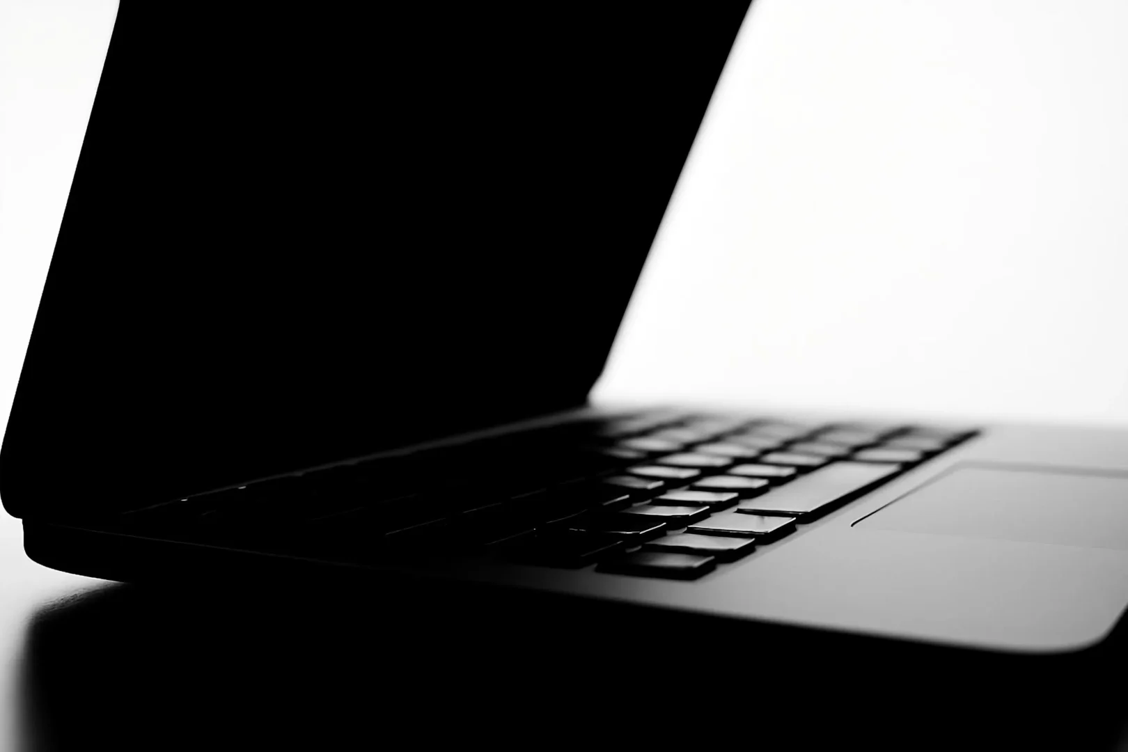 Dark Mode in Web Design: A Passing Trend or Here to Stay? - Code Guru